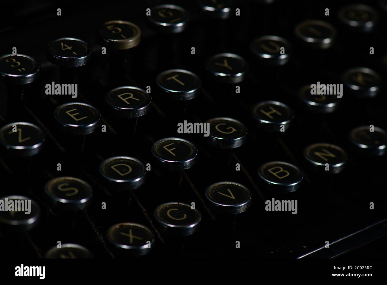 Antique retro vintage typewriter keys Stock Photo - Alamy