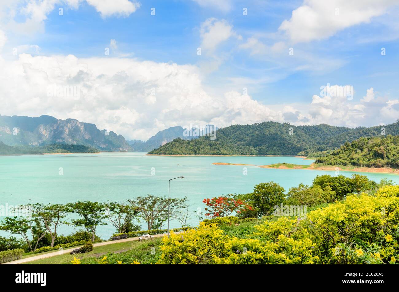 Scenic point of green lake at Ratchaprapha Dam Stock Photo - Alamy