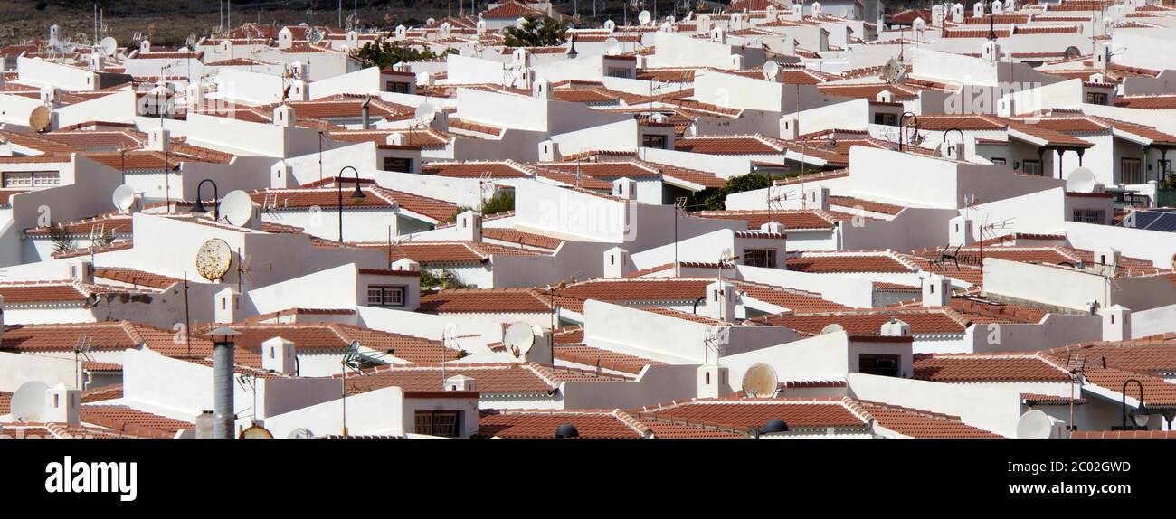 crowded houses in a holiday village Stock Photo - Alamy