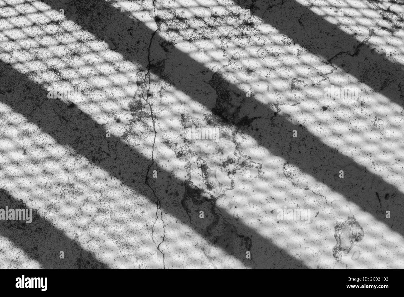Lines shadow, black and white Stock Photo - Alamy