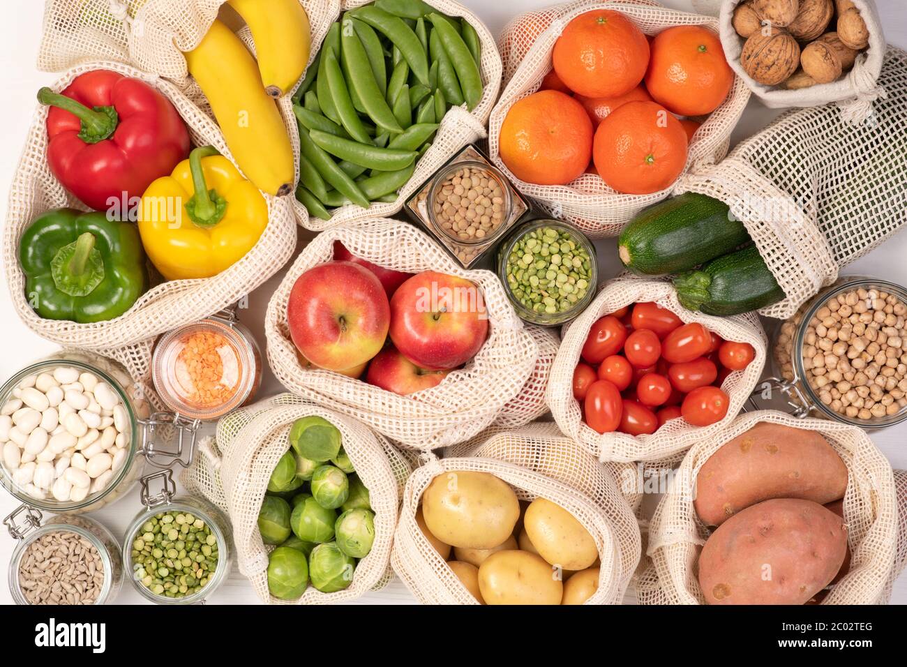 Zero waste concept. Fruits and vegetables in eco friendly reusable ...