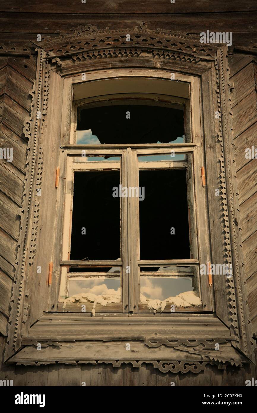 old-time window with splinter flow Stock Photo - Alamy