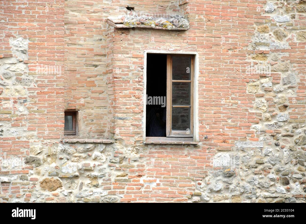 Window in ancient wall Stock Photo - Alamy