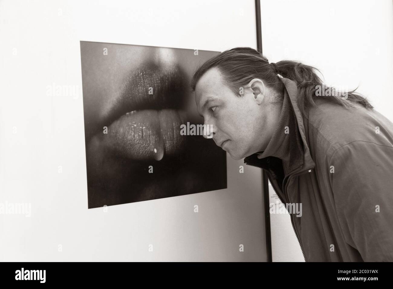 Interest in art hi-res stock photography and images - Alamy