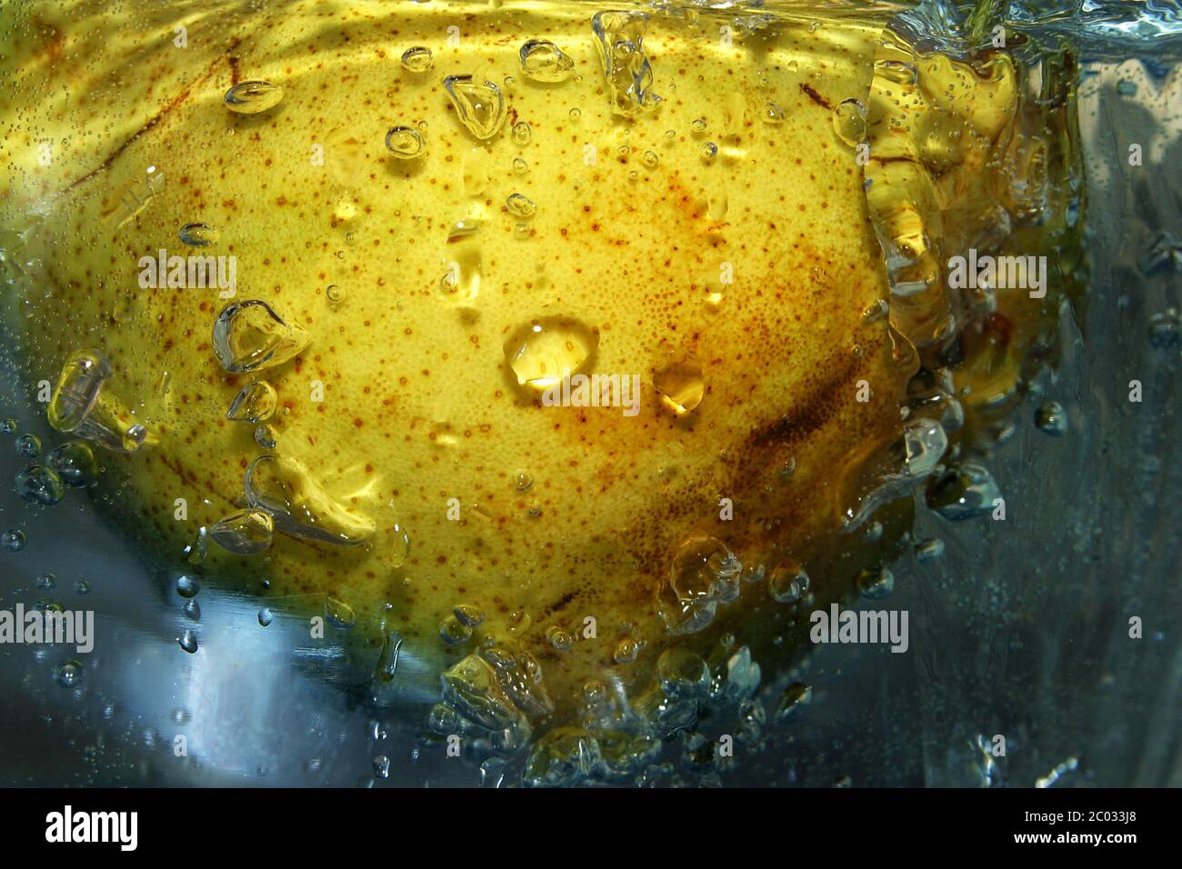 pear in water Stock Photo - Alamy