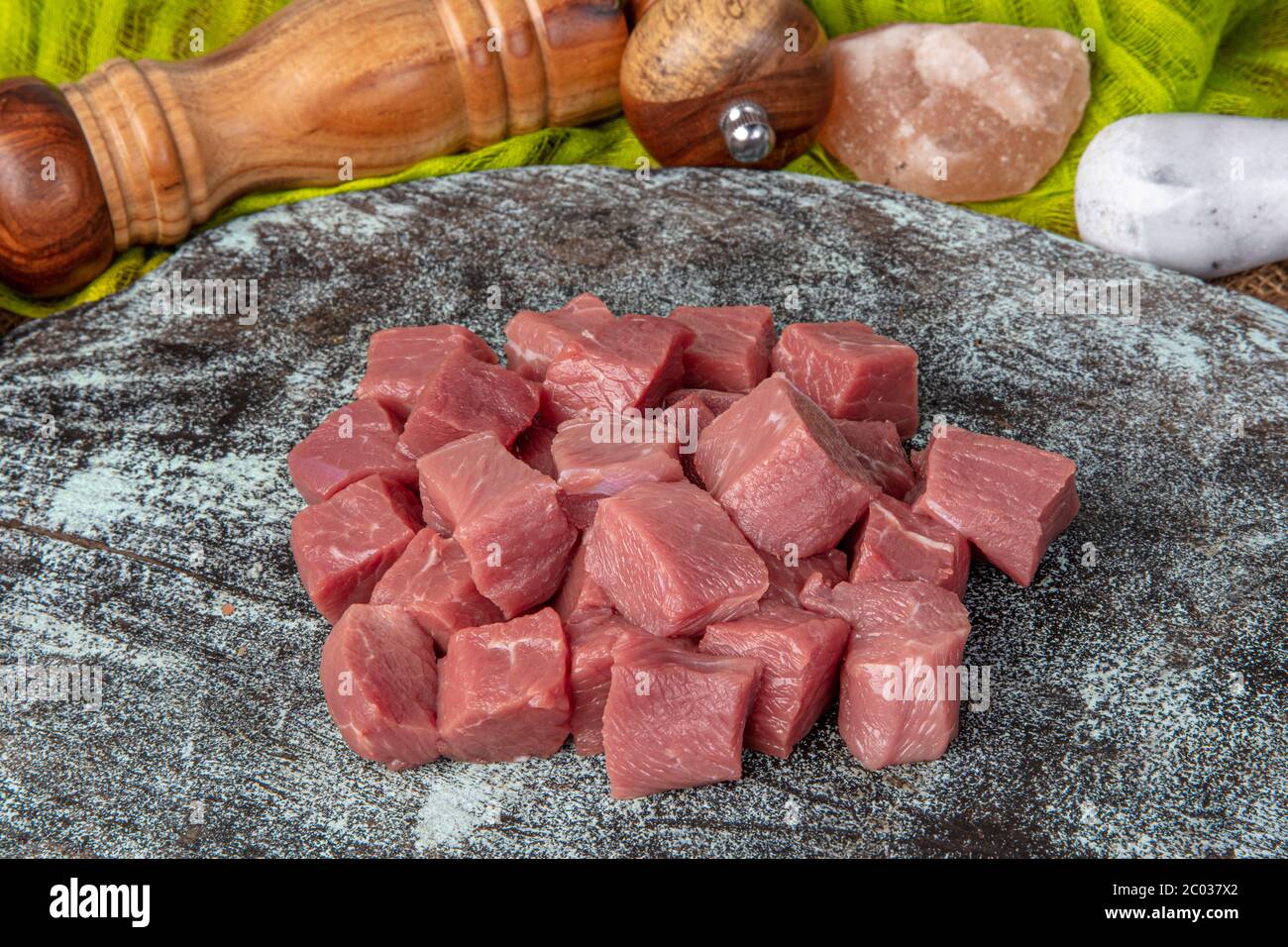 Lean diced casserole steak hi-res stock photography and images - Alamy