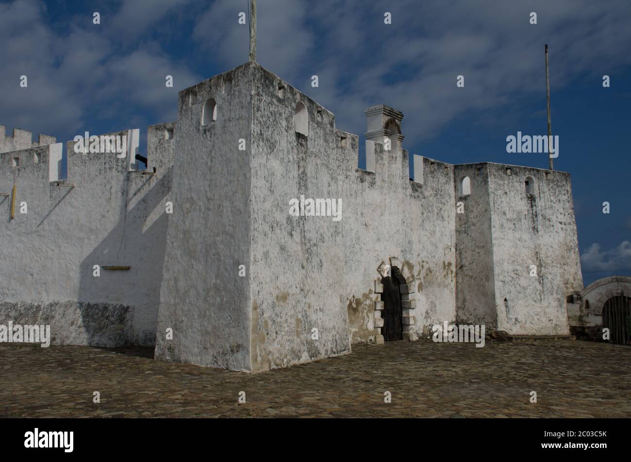 Dixcove, West Coast, Ghana - Slave trade fort Stock Photo - Alamy