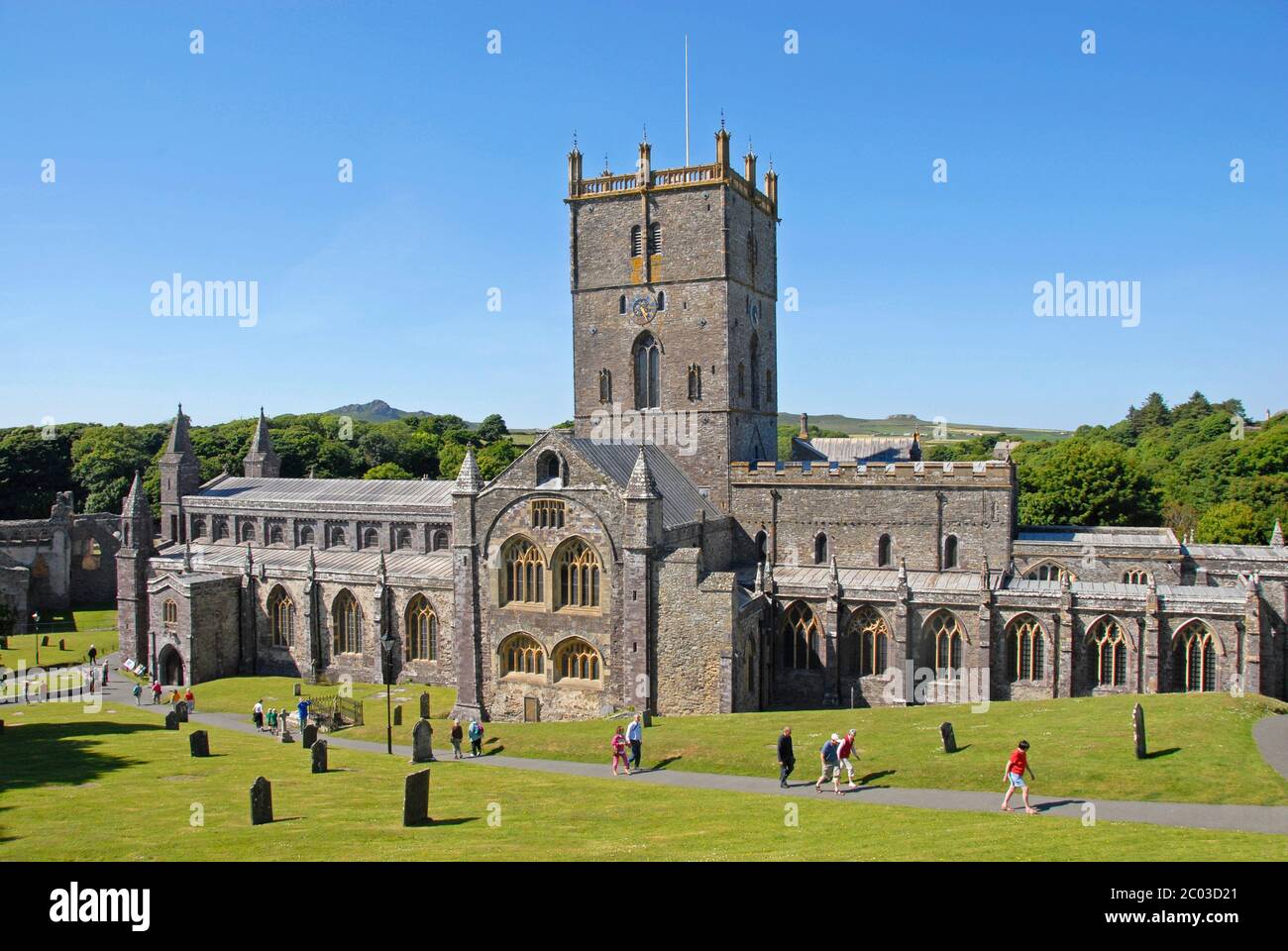 Saint davids church hi-res stock photography and images - Alamy