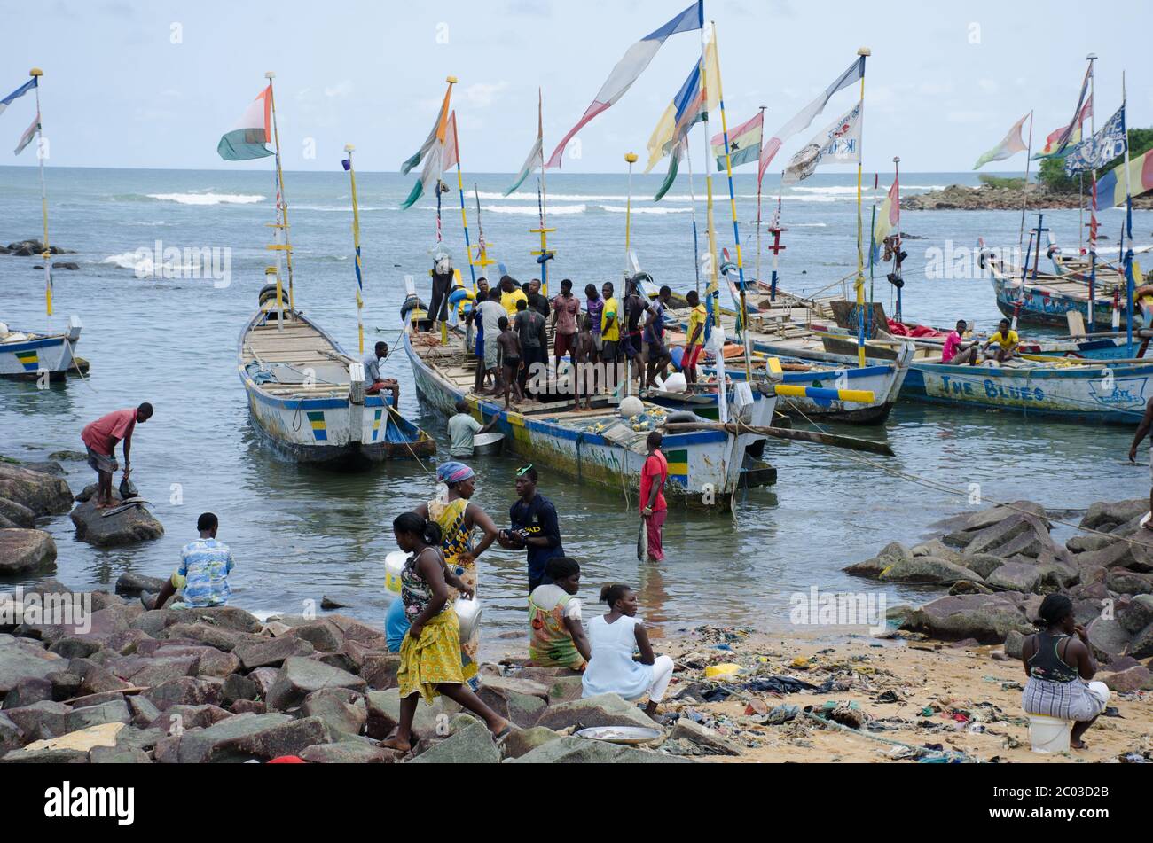 Fishing harbour west coast Ghana Stock Photo - Alamy