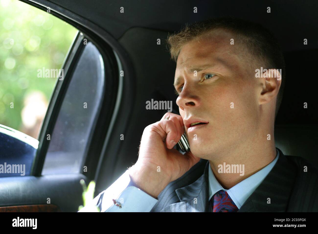 Conversation telephone hi-res stock photography and images - Alamy