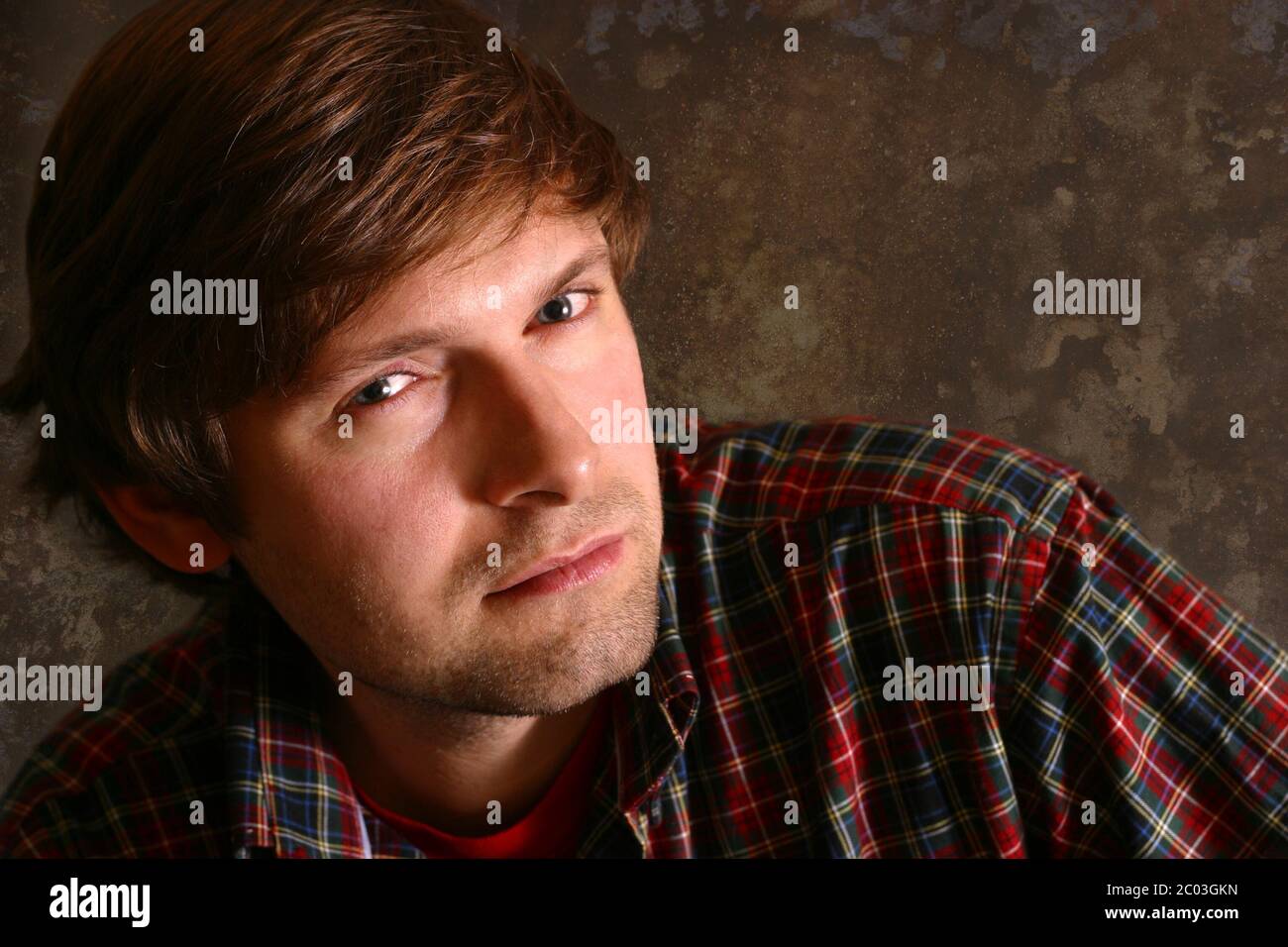 Sad eyes old man portrait hi-res stock photography and images - Alamy