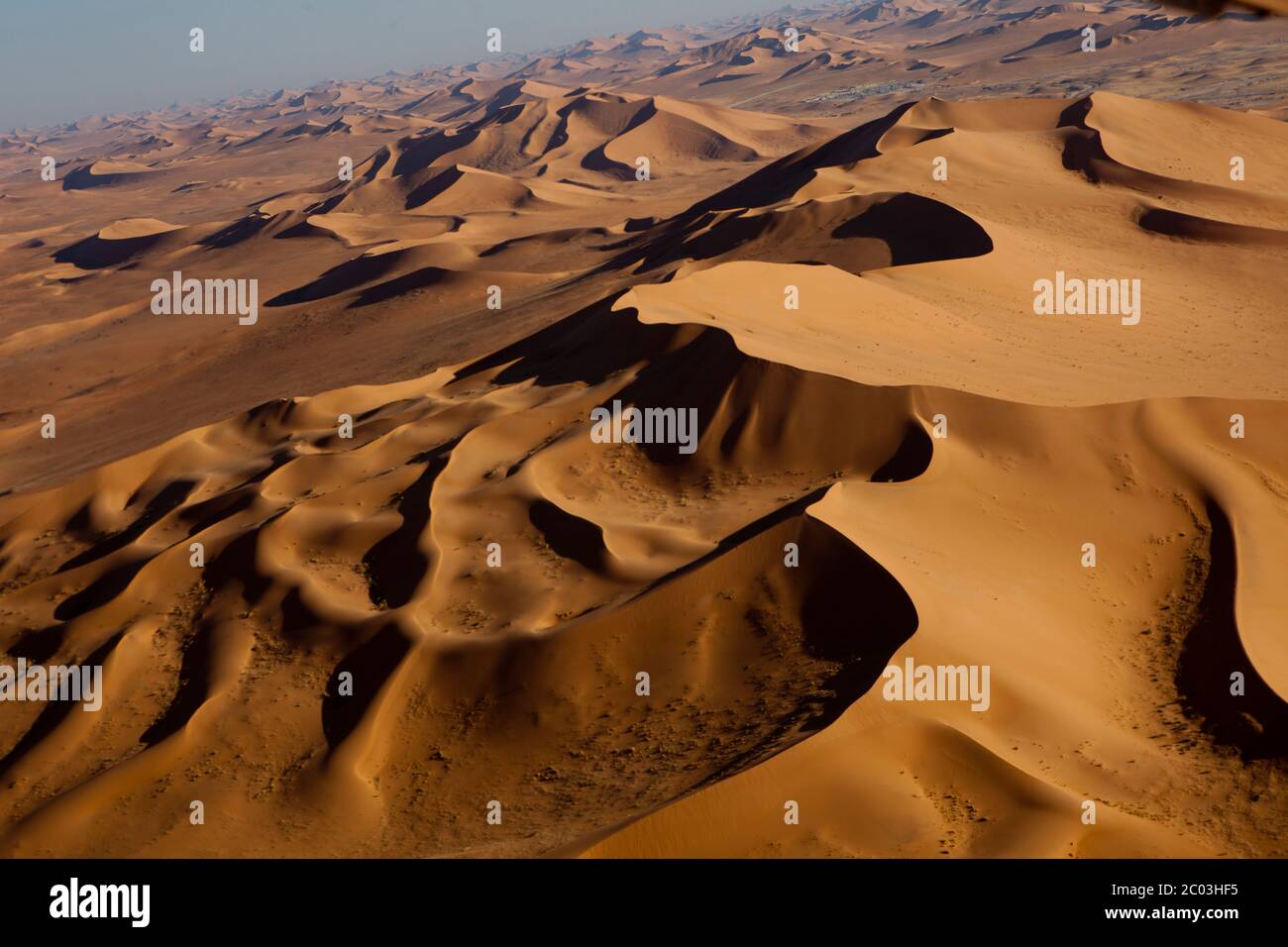 Sand dunes in the Sahara desert, North Africa Stock Photo - Alamy