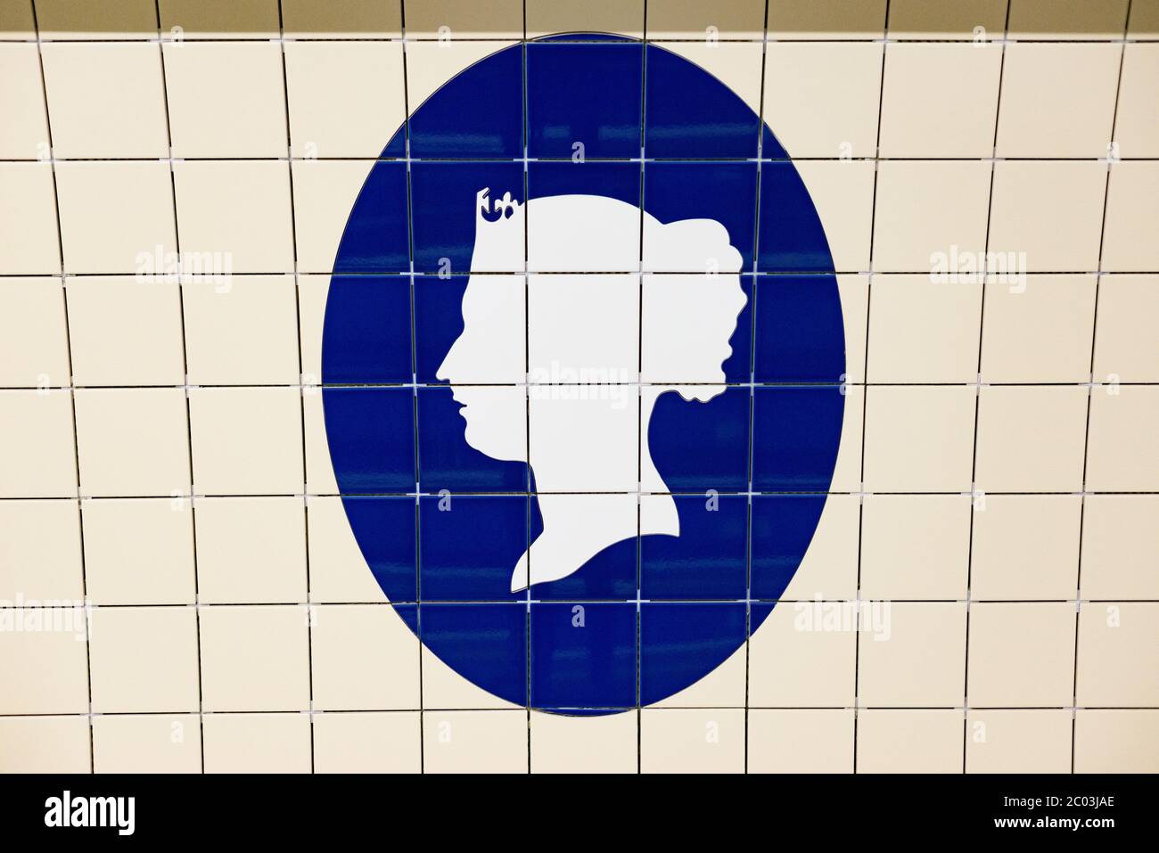 Tile designs at Victoria station on the Victoria Line on the London ...