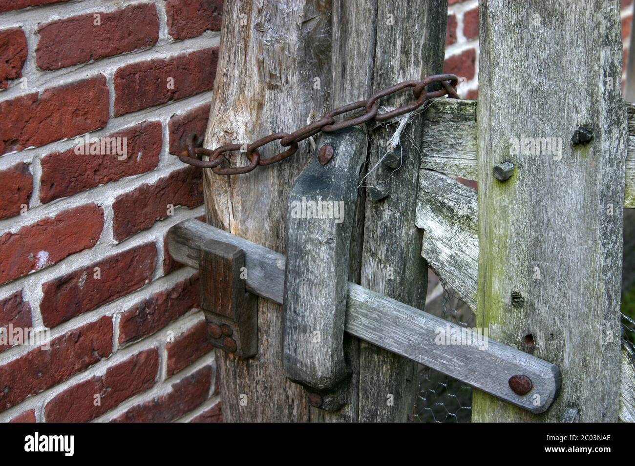 Deadbolt hi-res stock photography and images - Alamy