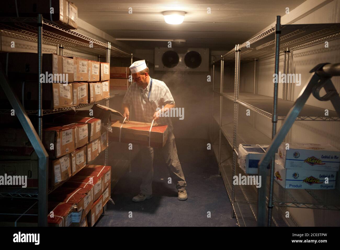 Cold store room hi-res stock photography and images - Alamy