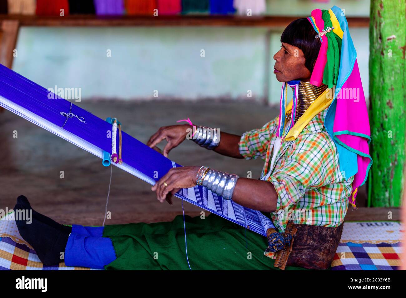A Woman From The Kayan (Long Neck) Ethnic Group Weaving Fabric, Lake ...