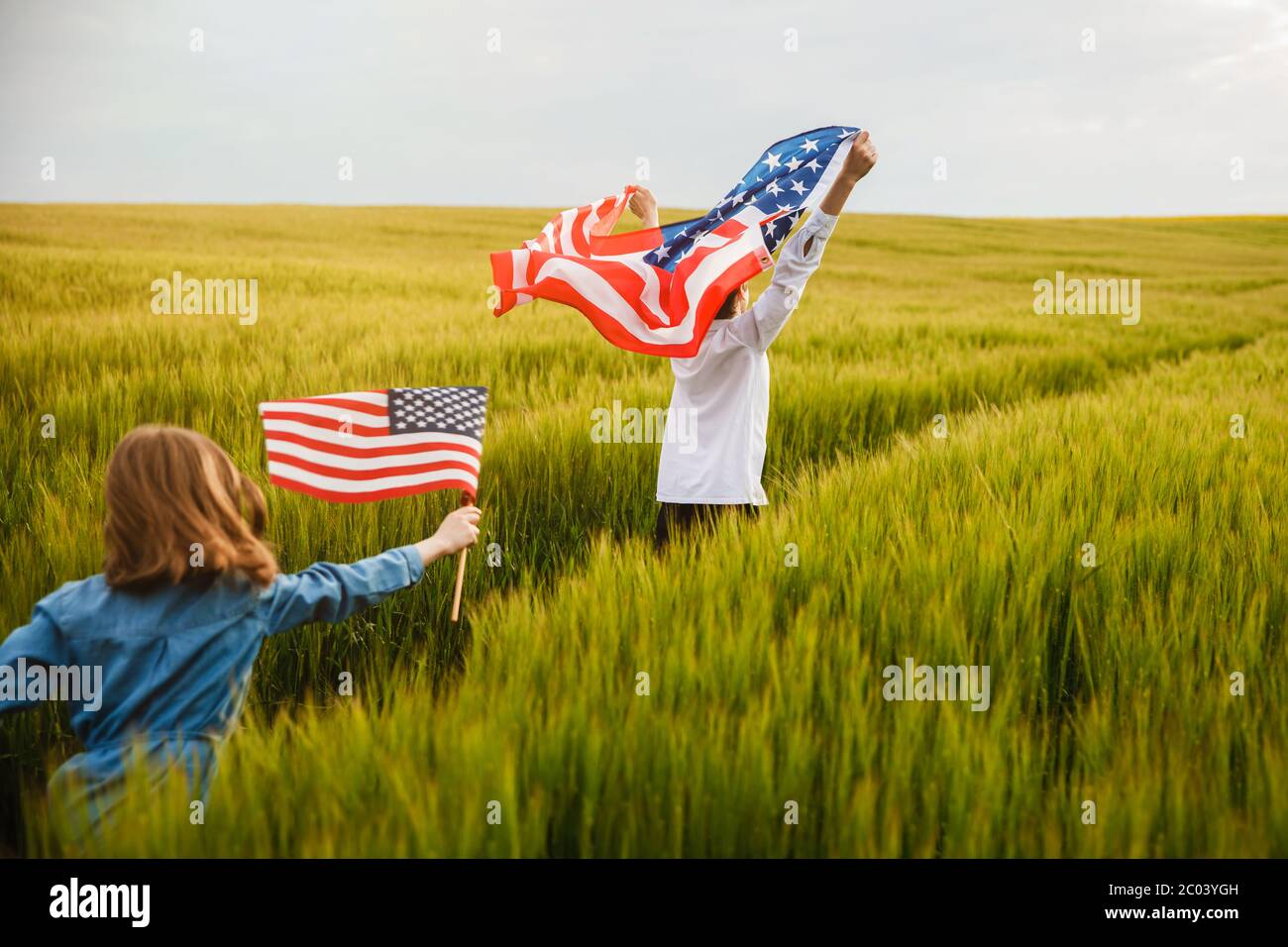 Us girl running flag hi-res stock photography and images - Alamy