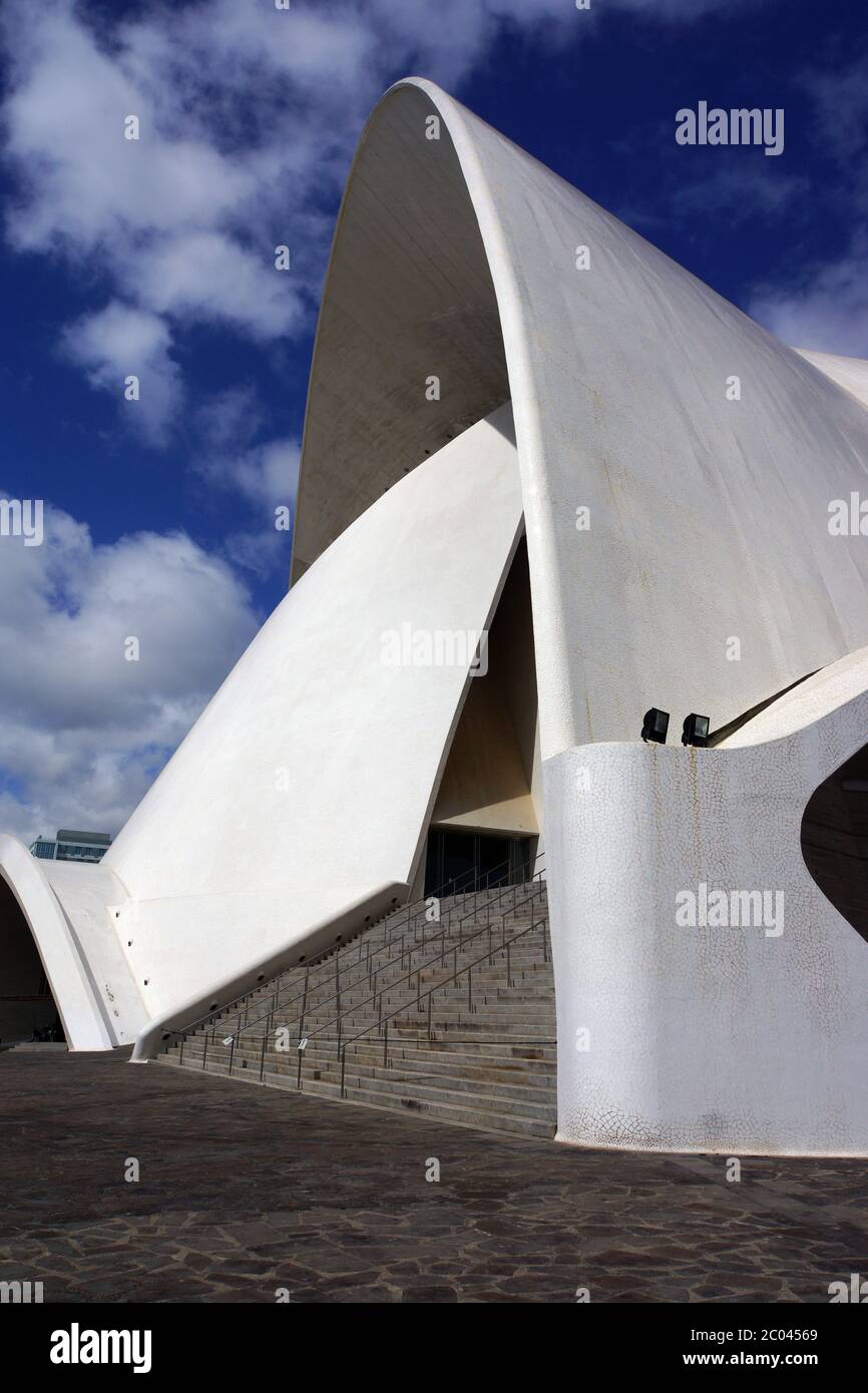 Star architect hi-res stock photography and images - Alamy