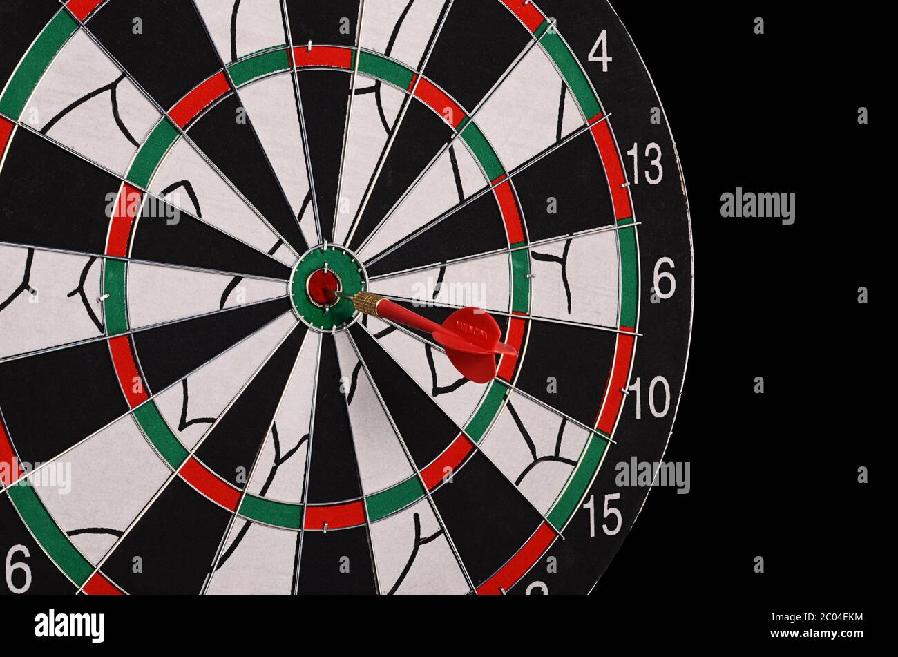 Black and white darts hi-res stock photography and images - Alamy