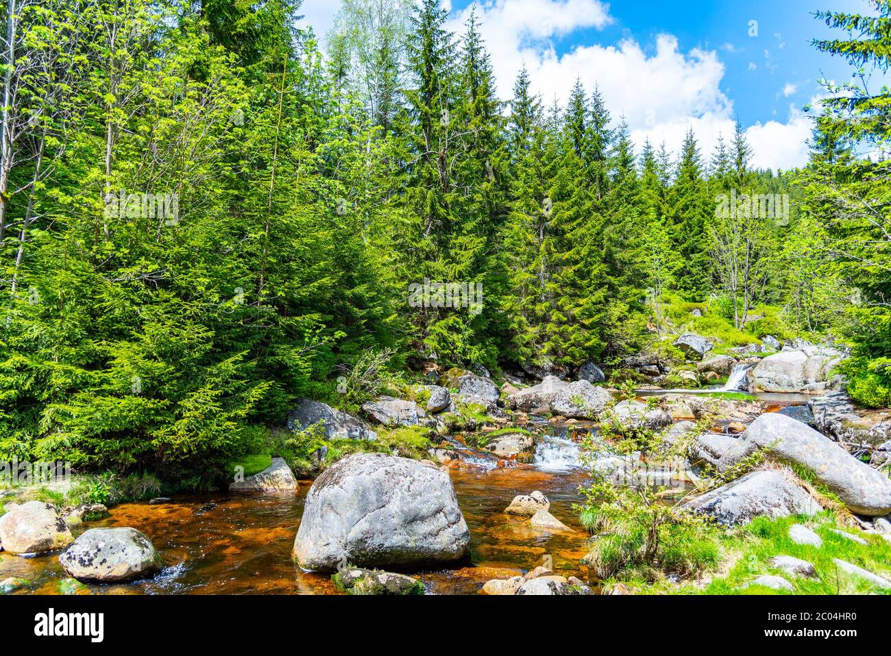Rounded River Rocks High Resolution Stock Photography and Images - Alamy
