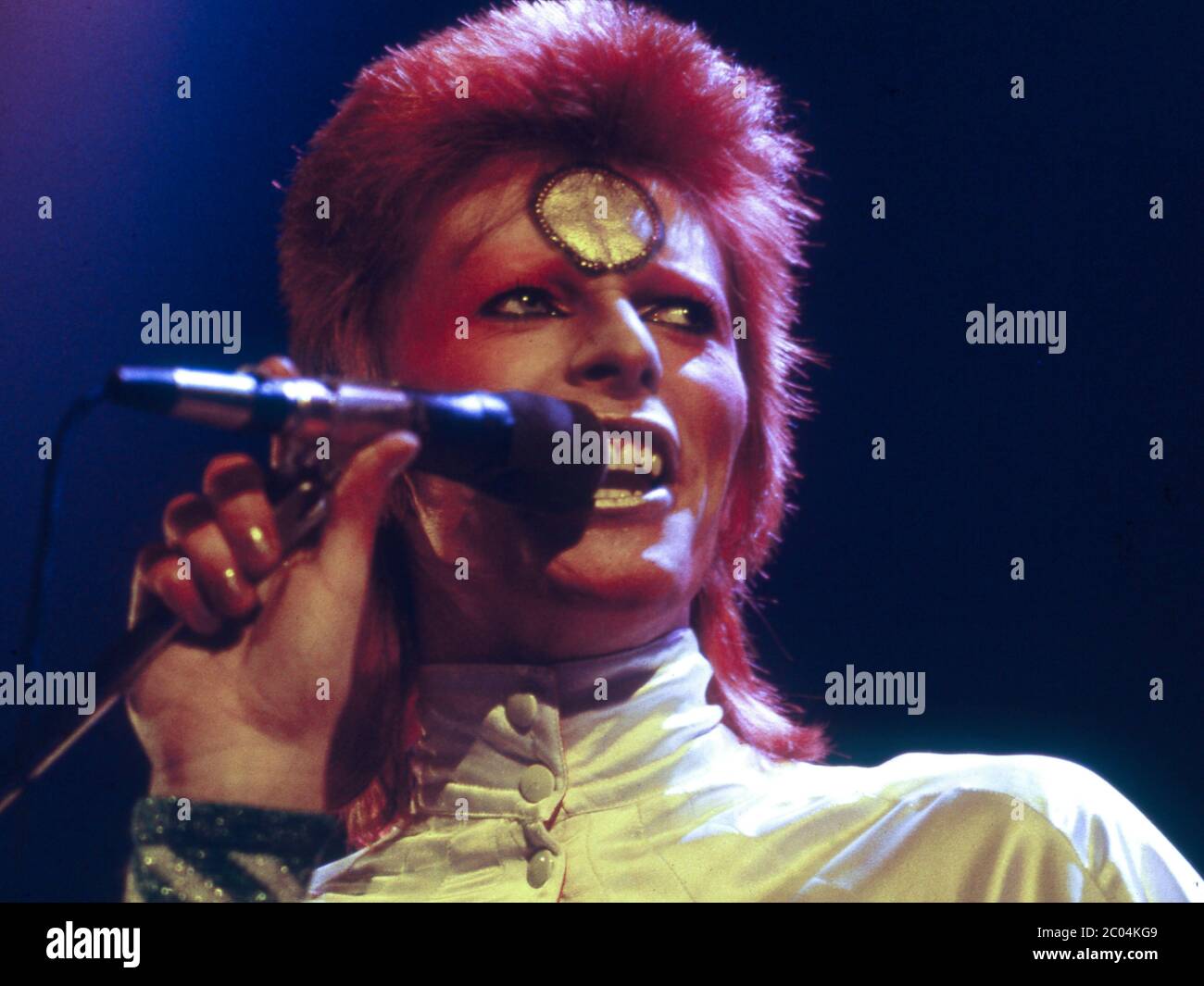 David bowie 1973 hi-res stock photography and images - Alamy