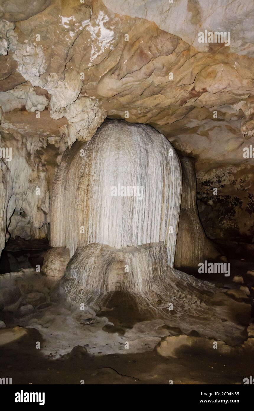 Underground marble cave hi-res stock photography and images - Alamy