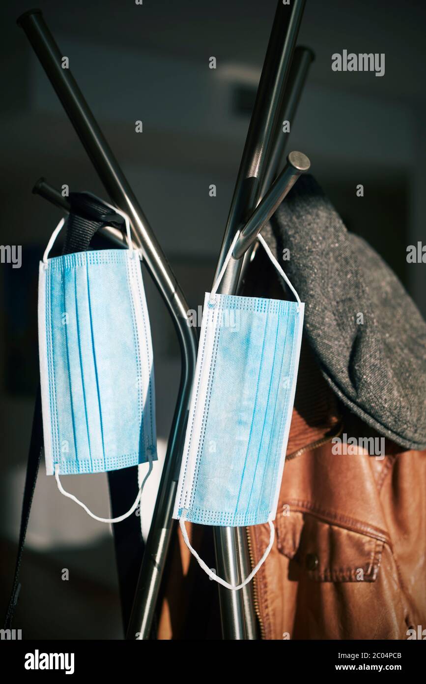 Surgical coat hi-res stock photography and images - Alamy