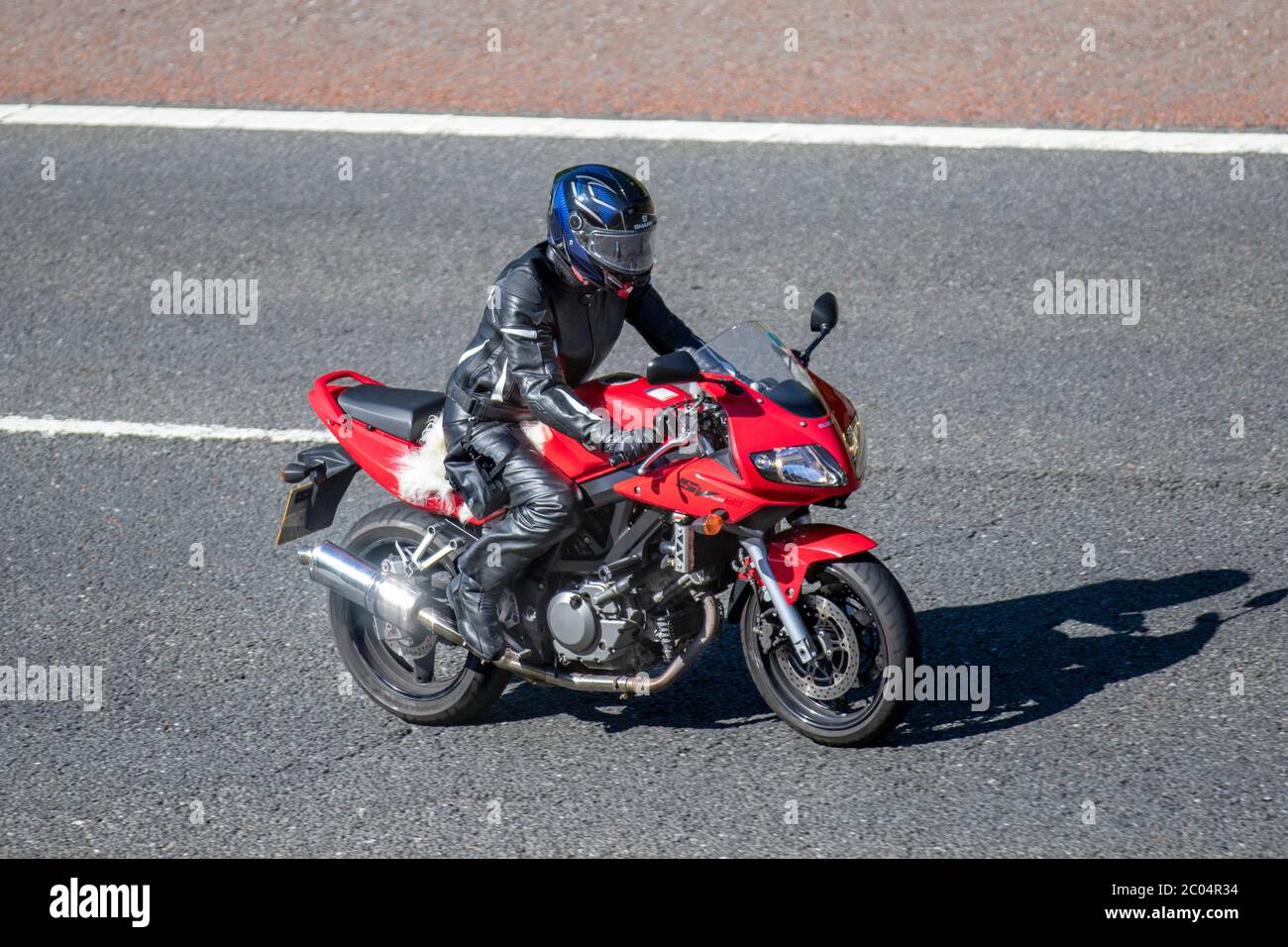 Suzuki sv650 motorbikes hi-res stock photography and images - Alamy