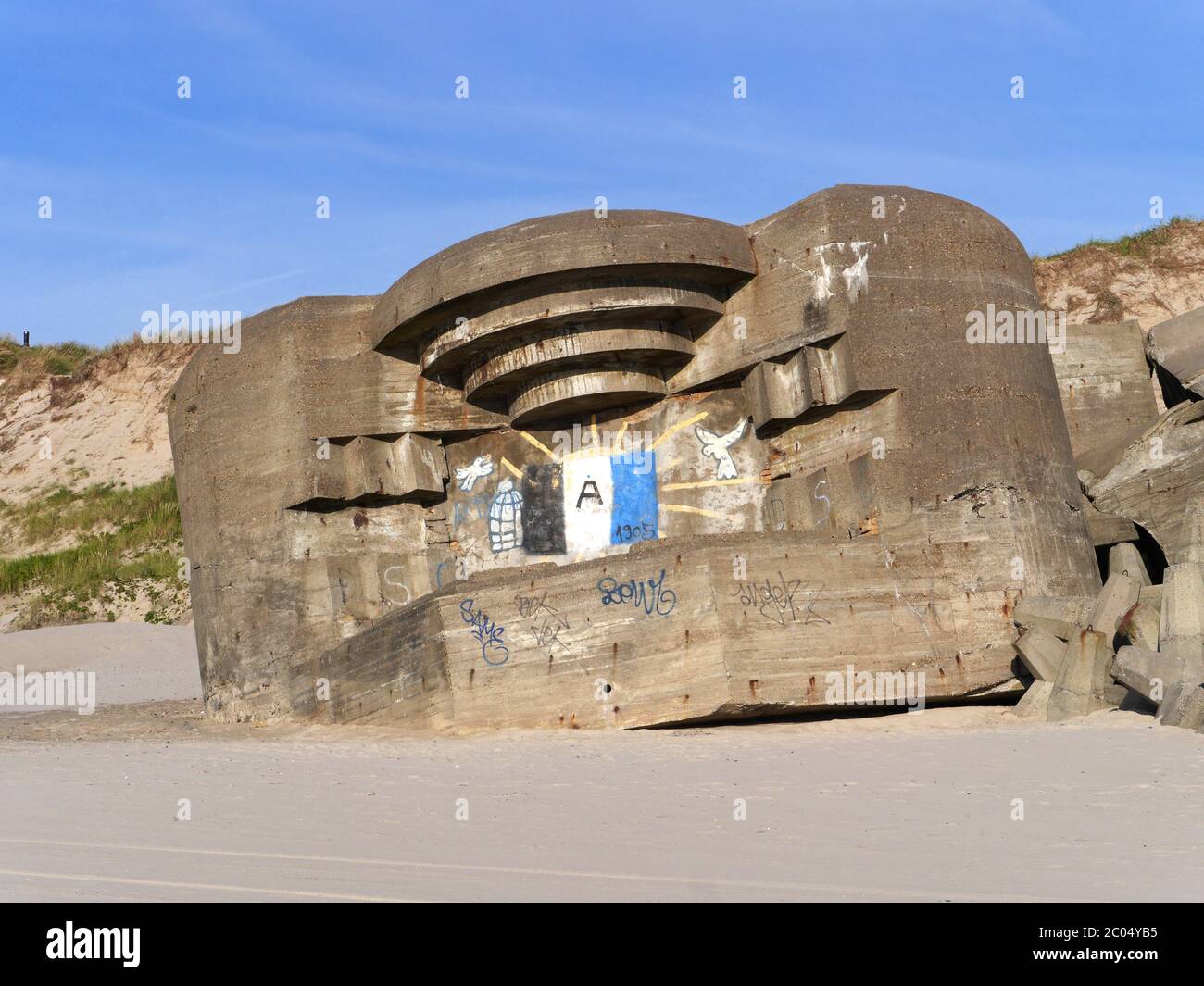Coast atlantic wall hi-res stock photography and images - Alamy