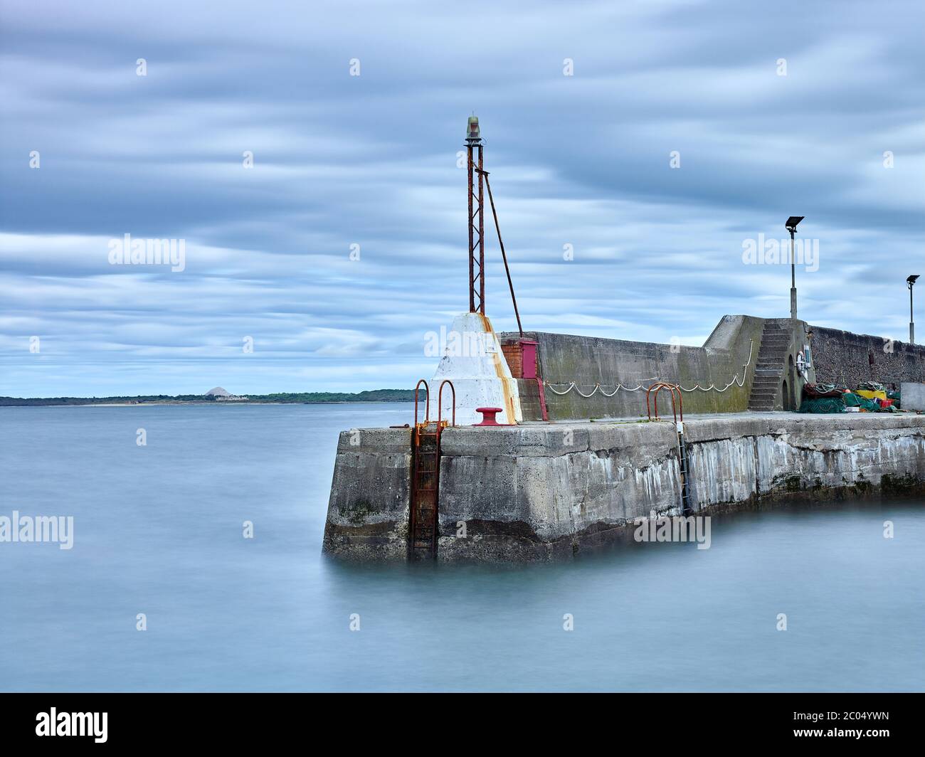 Port seton harbour hi-res stock photography and images - Alamy