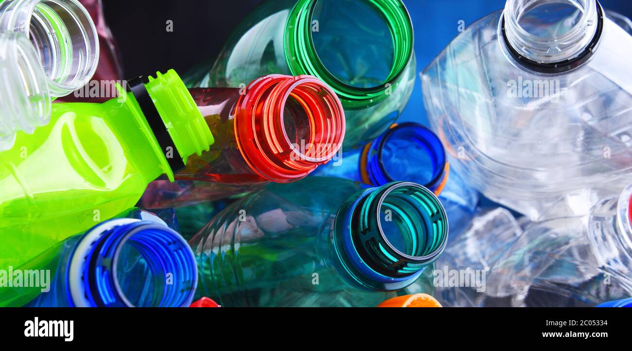 Empty colored carbonated drink bottles. Plastic waste Stock Photo - Alamy