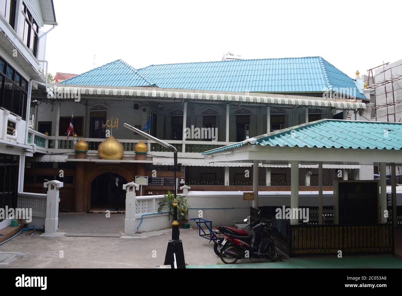 BANGKOK, THAILAND – 22 MAY 2020 : Haroon Mosque building, This is one ...