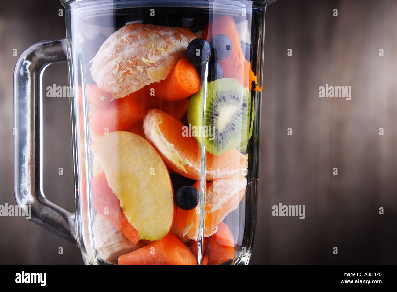 Blender for Shakes, Smoothies, Food Prep, and Frozen Blending Stock ...