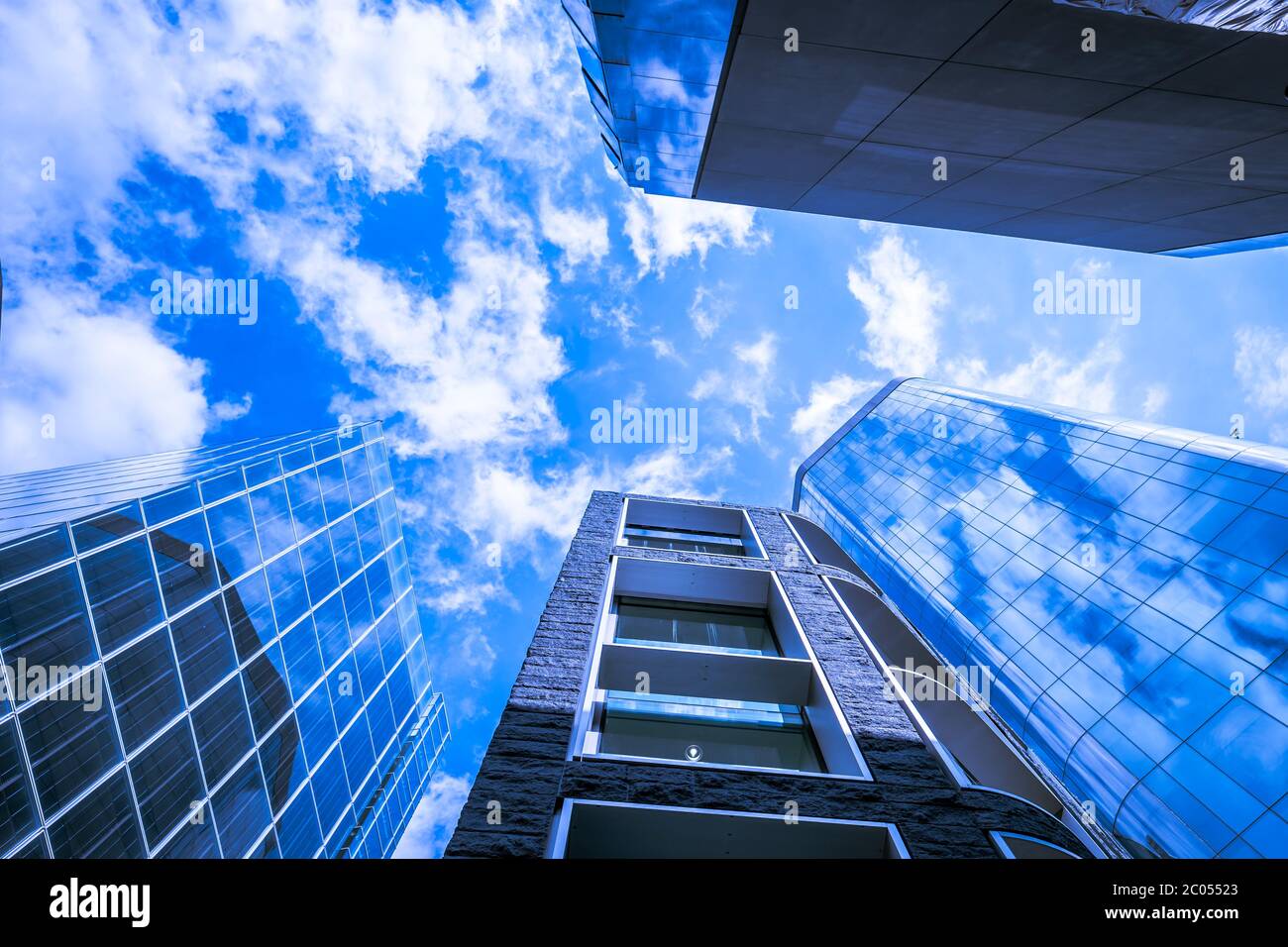 London financial buildings hi-res stock photography and images - Alamy