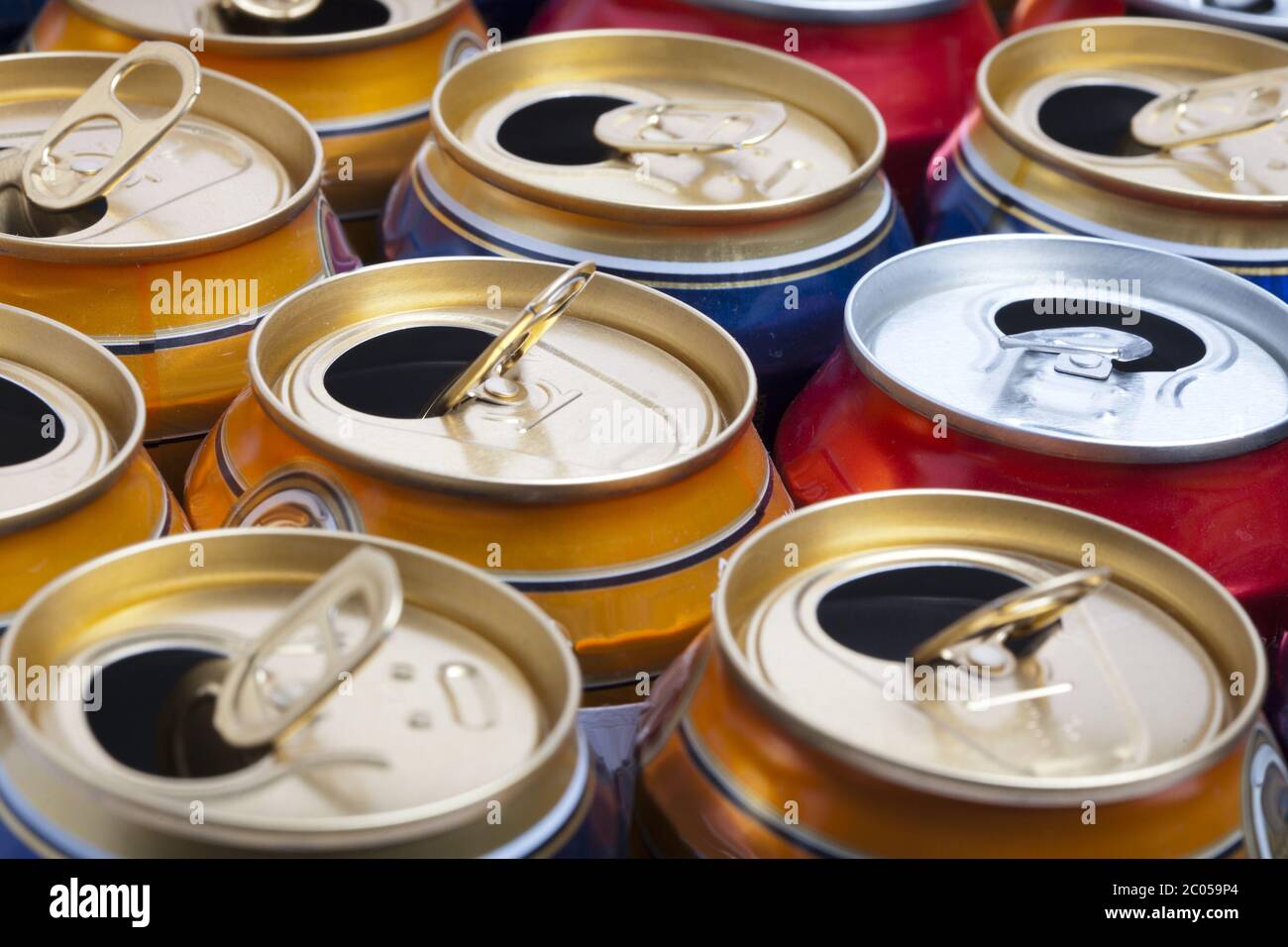 Empty aluminum soft drink cans hi-res stock photography and images - Alamy