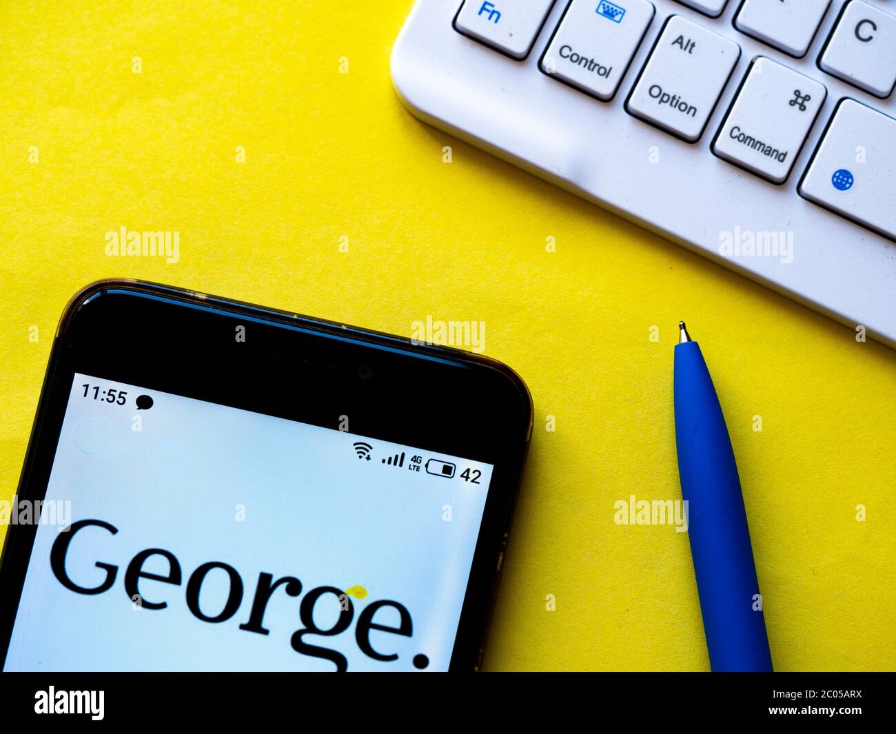 George logo hi-res stock photography and images - Alamy