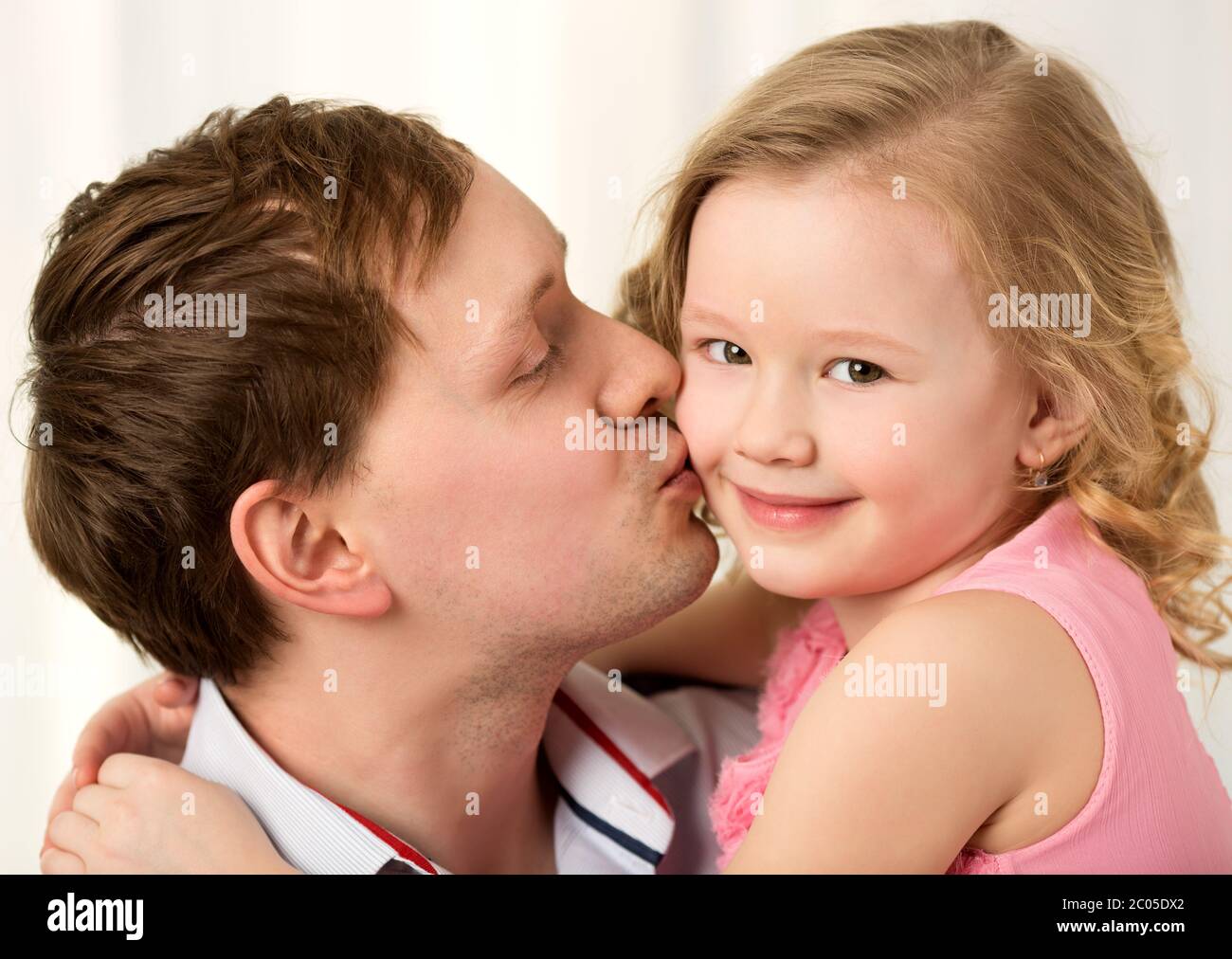 Beautiful dear hi-res stock photography and images - Alamy
