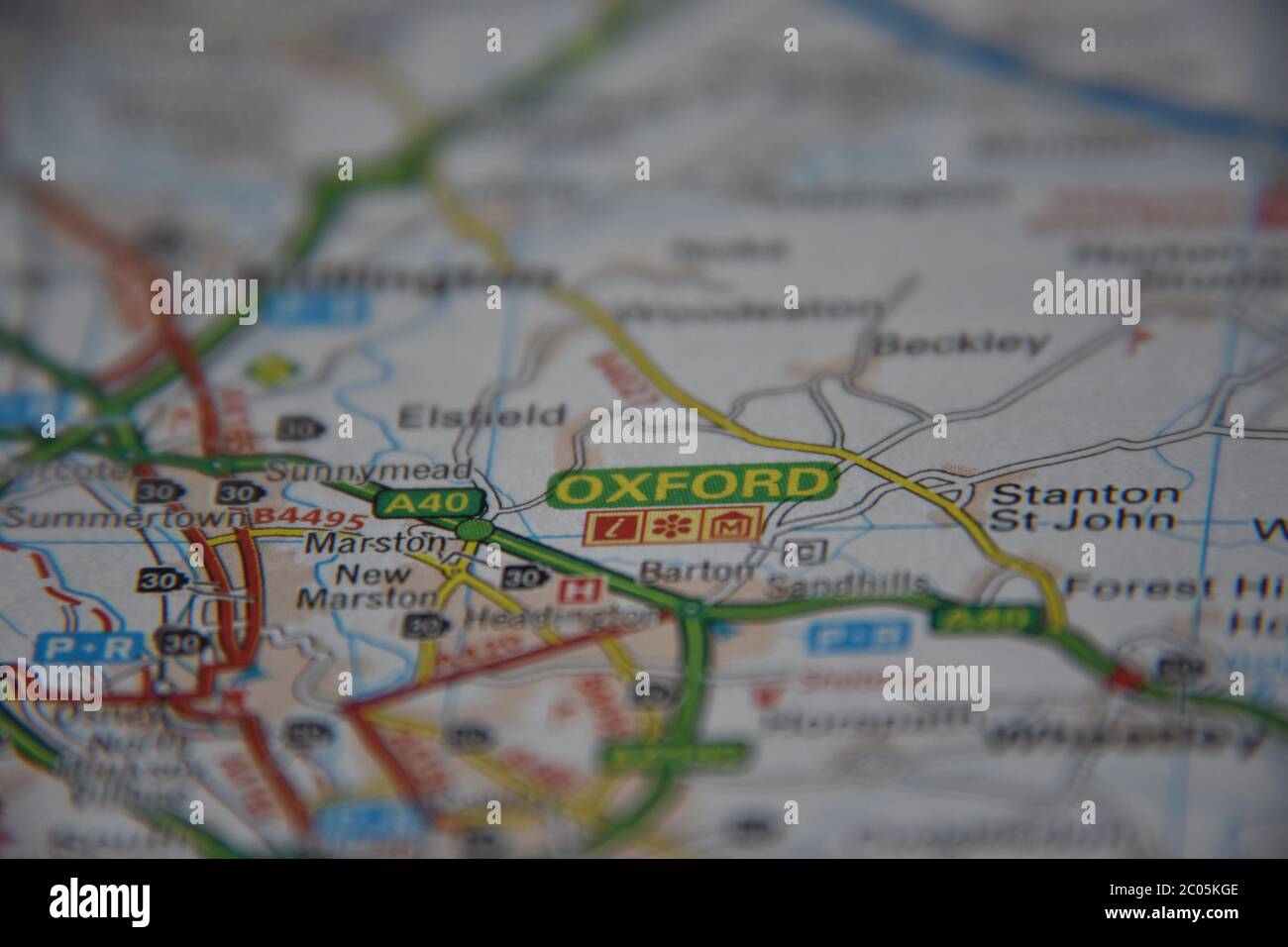 Oxford close up on road map showing the town name and surrounding ...