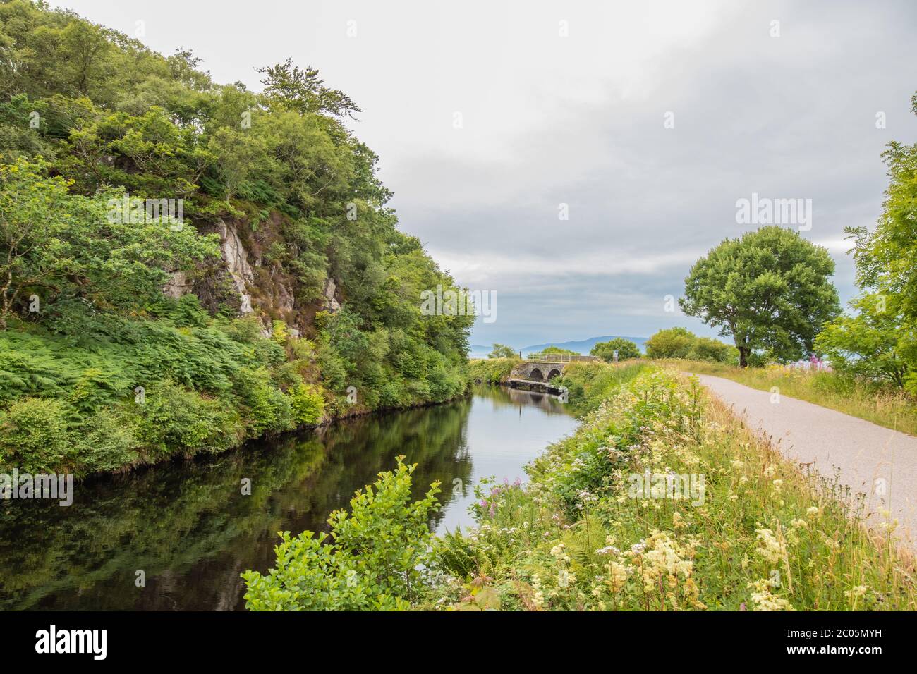 Scottish canal hi-res stock photography and images - Alamy