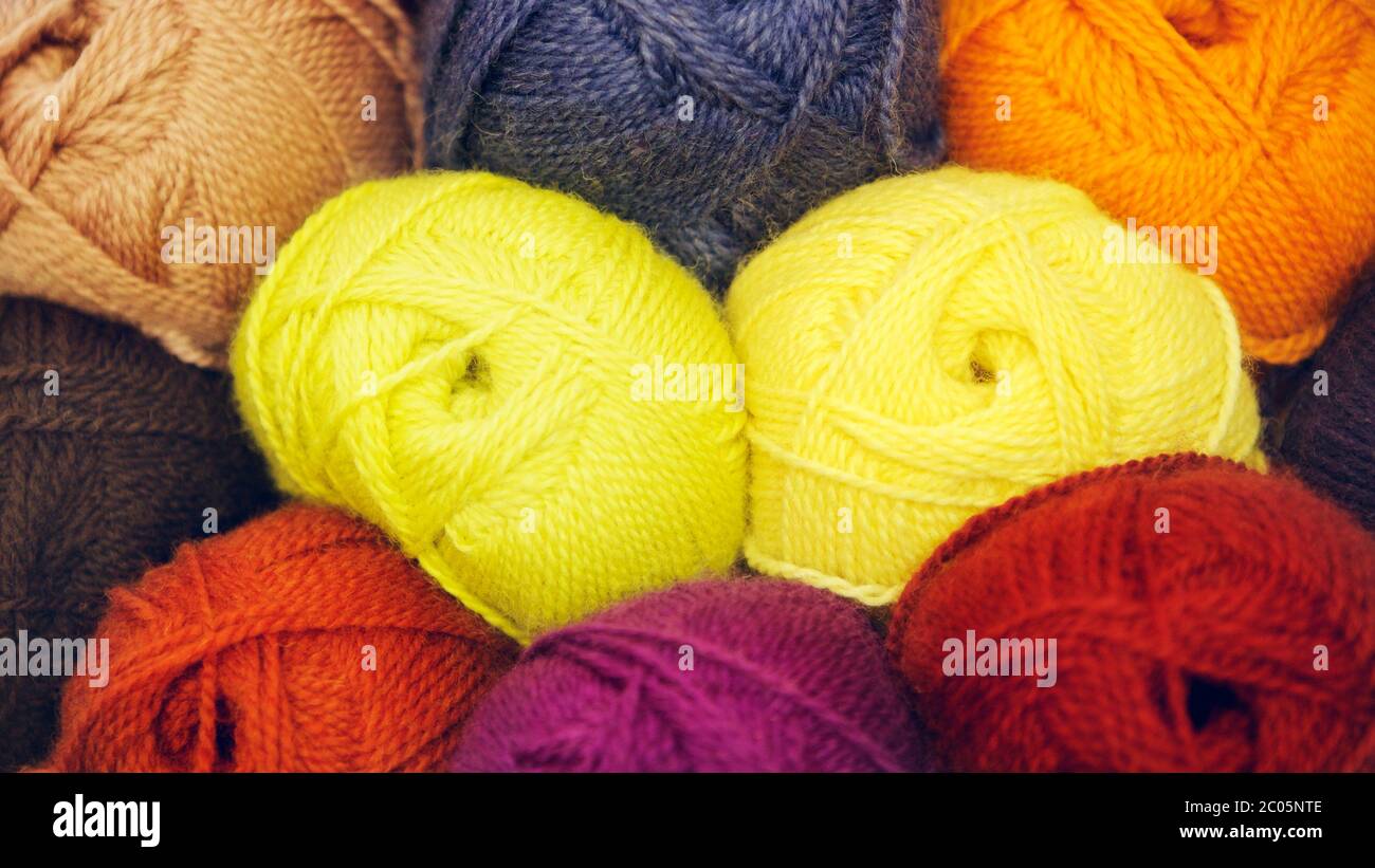 Tangled wool hi-res stock photography and images - Alamy
