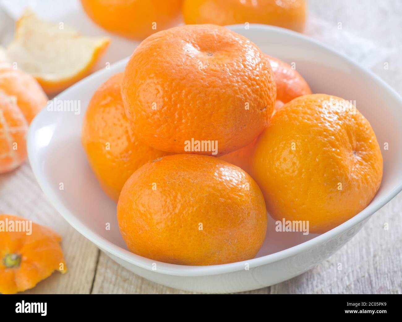 Stack of mandarins hi-res stock photography and images - Alamy