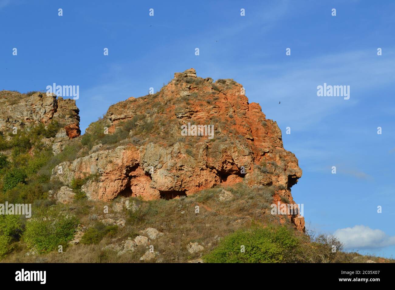 Terracotta cliff hi-res stock photography and images - Alamy