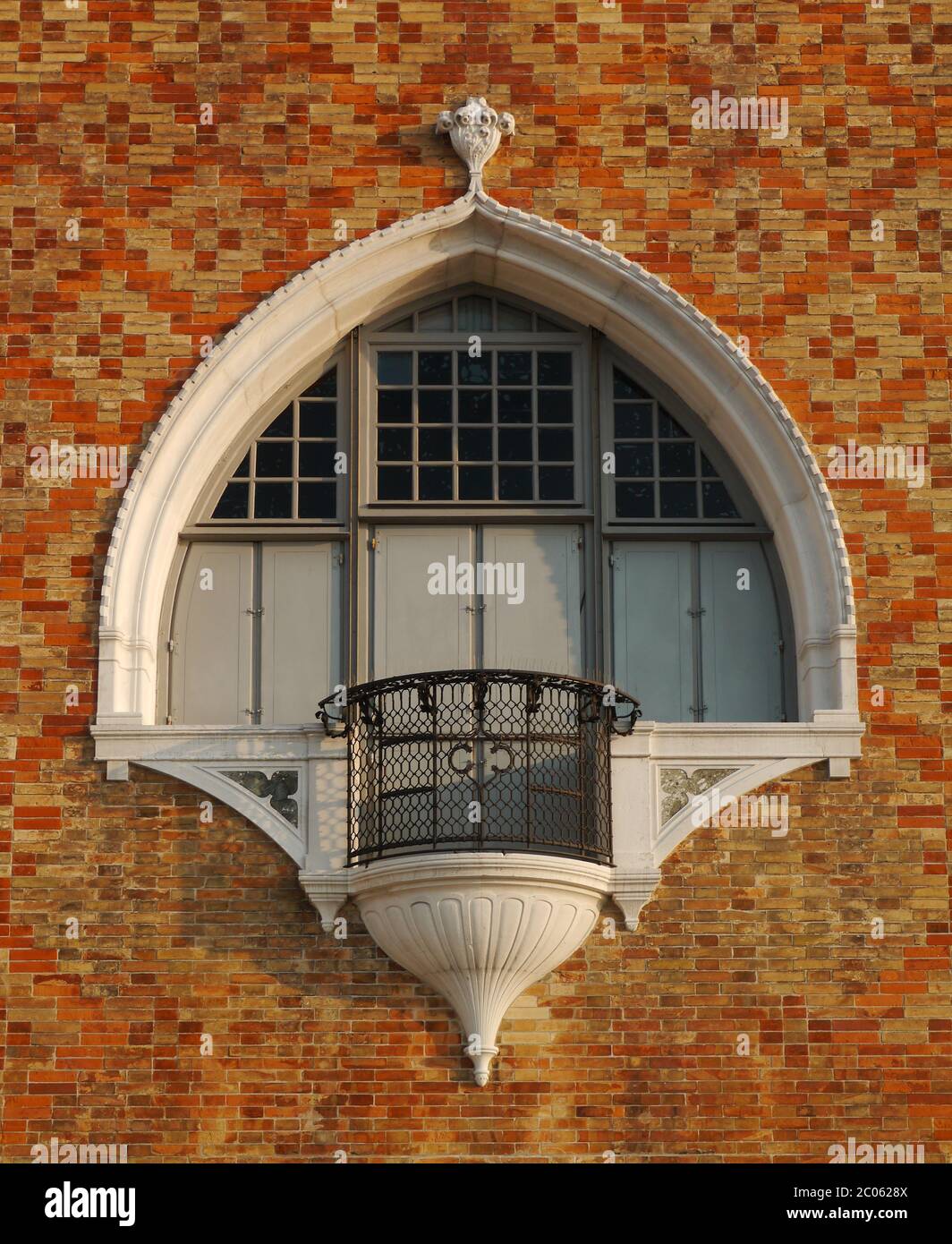 window in venice Stock Photo - Alamy