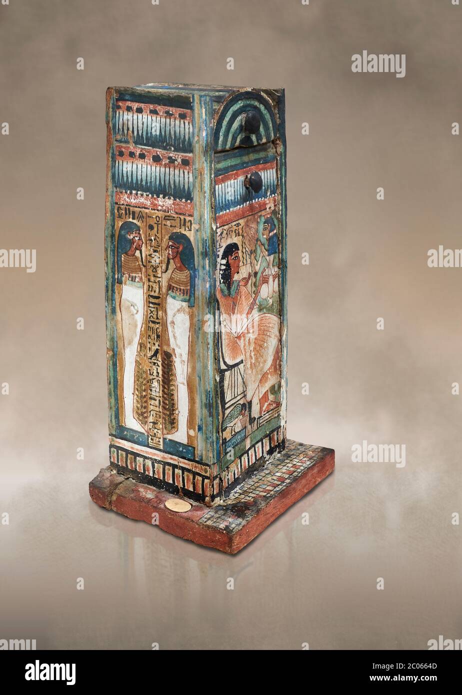 Ancient egyptian shabtis box hi-res stock photography and images - Alamy