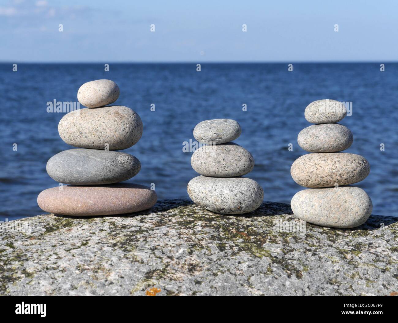stones in balance Stock Photo - Alamy
