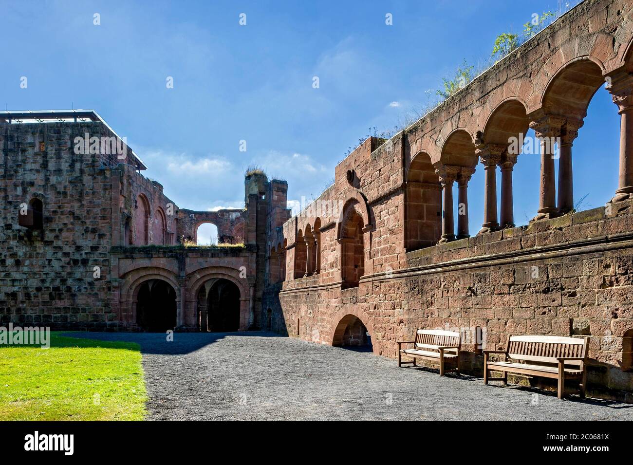 Keep, gate building with castle chapel, palace wall, medieval castle ...