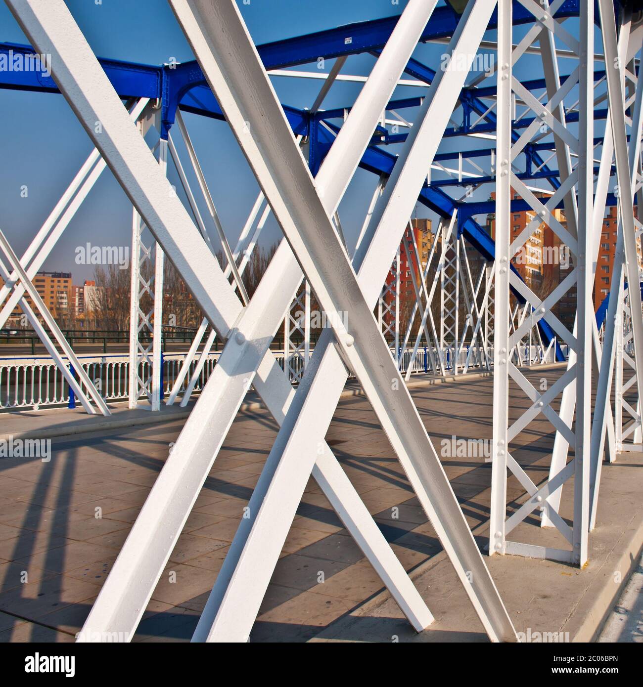 Narrow metal bridge hi-res stock photography and images - Alamy