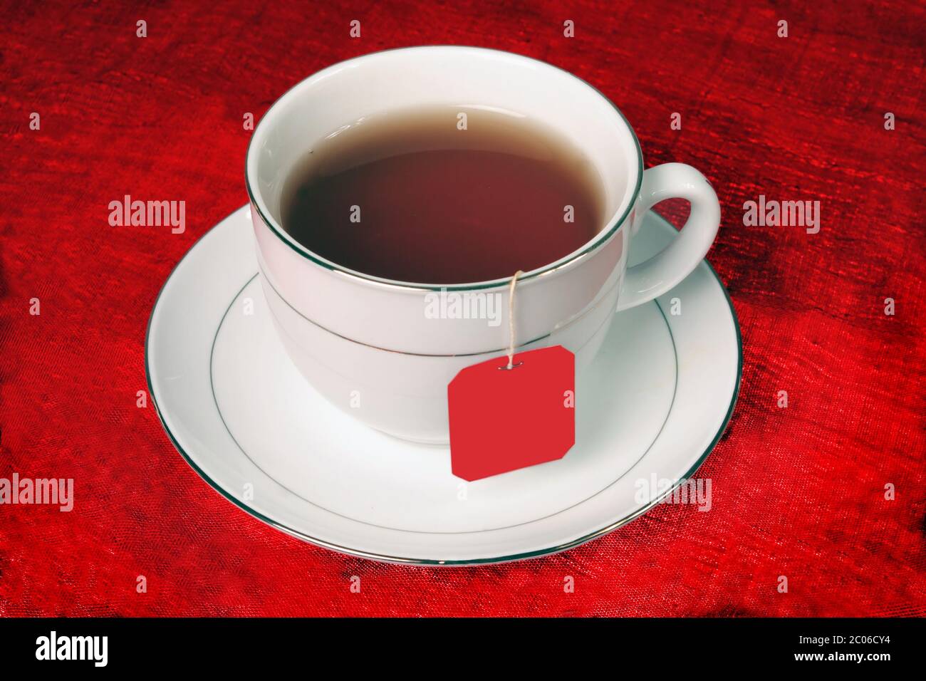 Full cup of water hi-res stock photography and images - Alamy