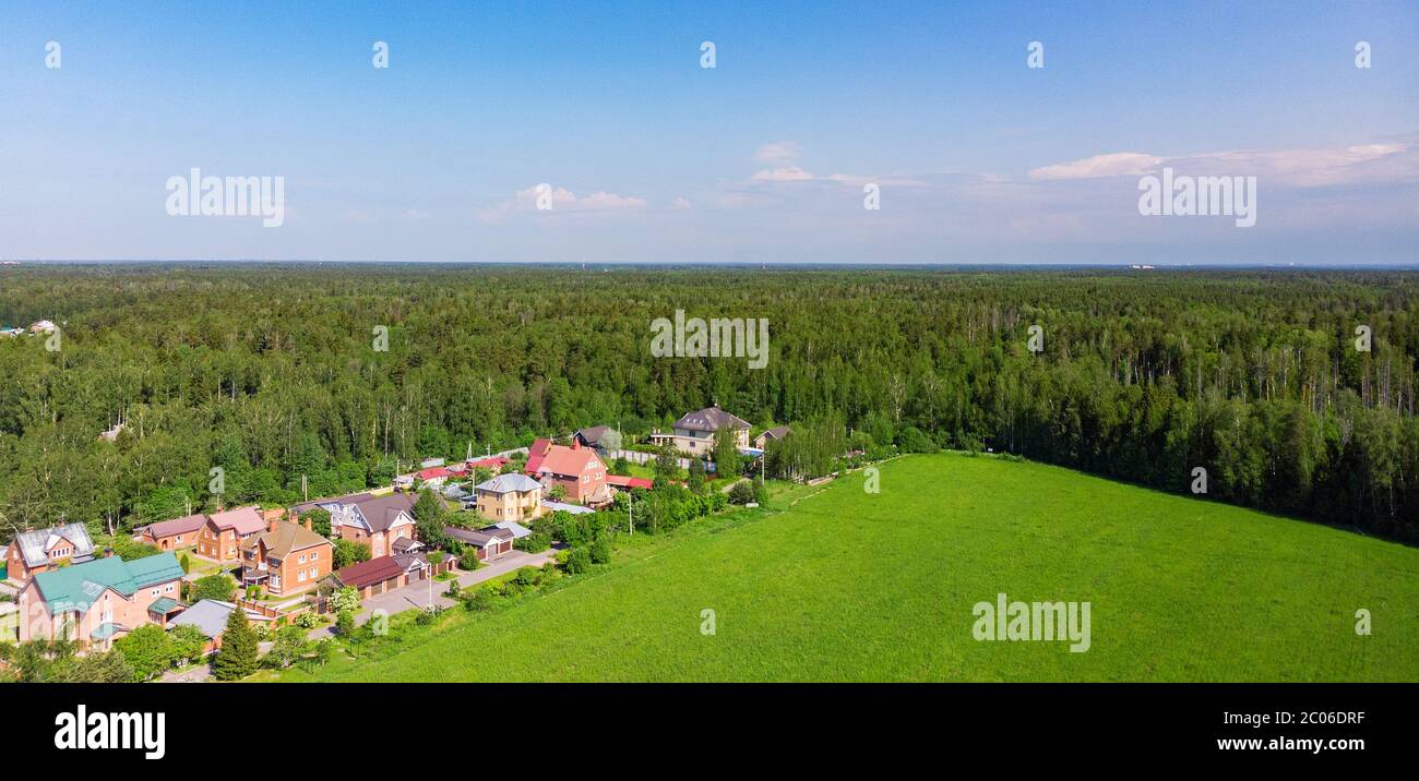 Top view roof country house hi-res stock photography and images - Alamy