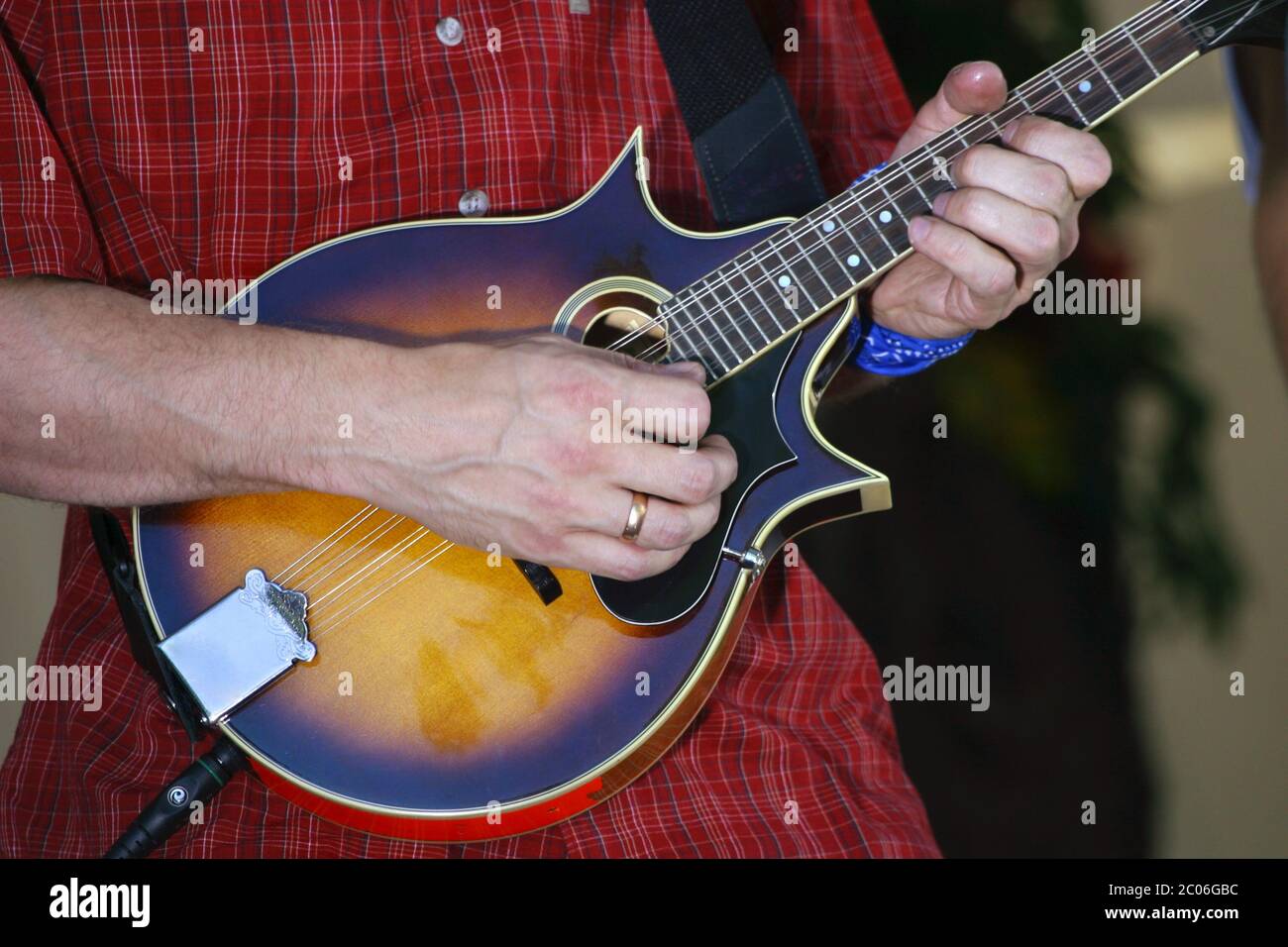Mandoline player hi-res stock photography and images - Alamy